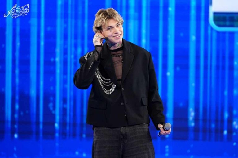 Amici, Ayle è figlio d'arte: chi è il padre (famoso) del cantante In ...