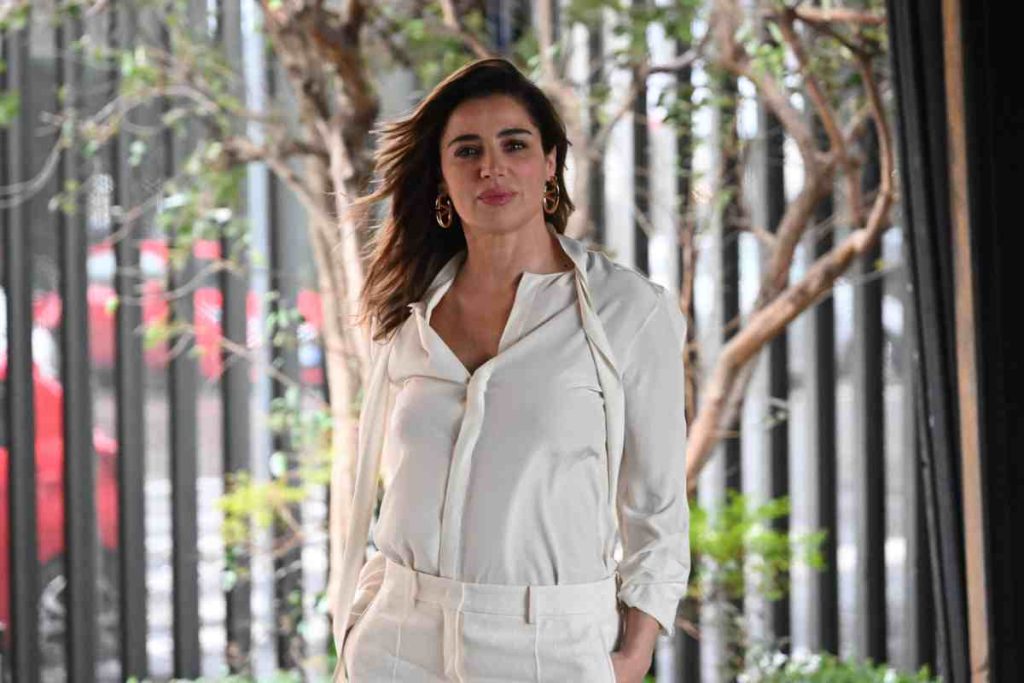 Le indagini di Lolita Lobosco con Luisa Ranieri, quando in tv: trama ...